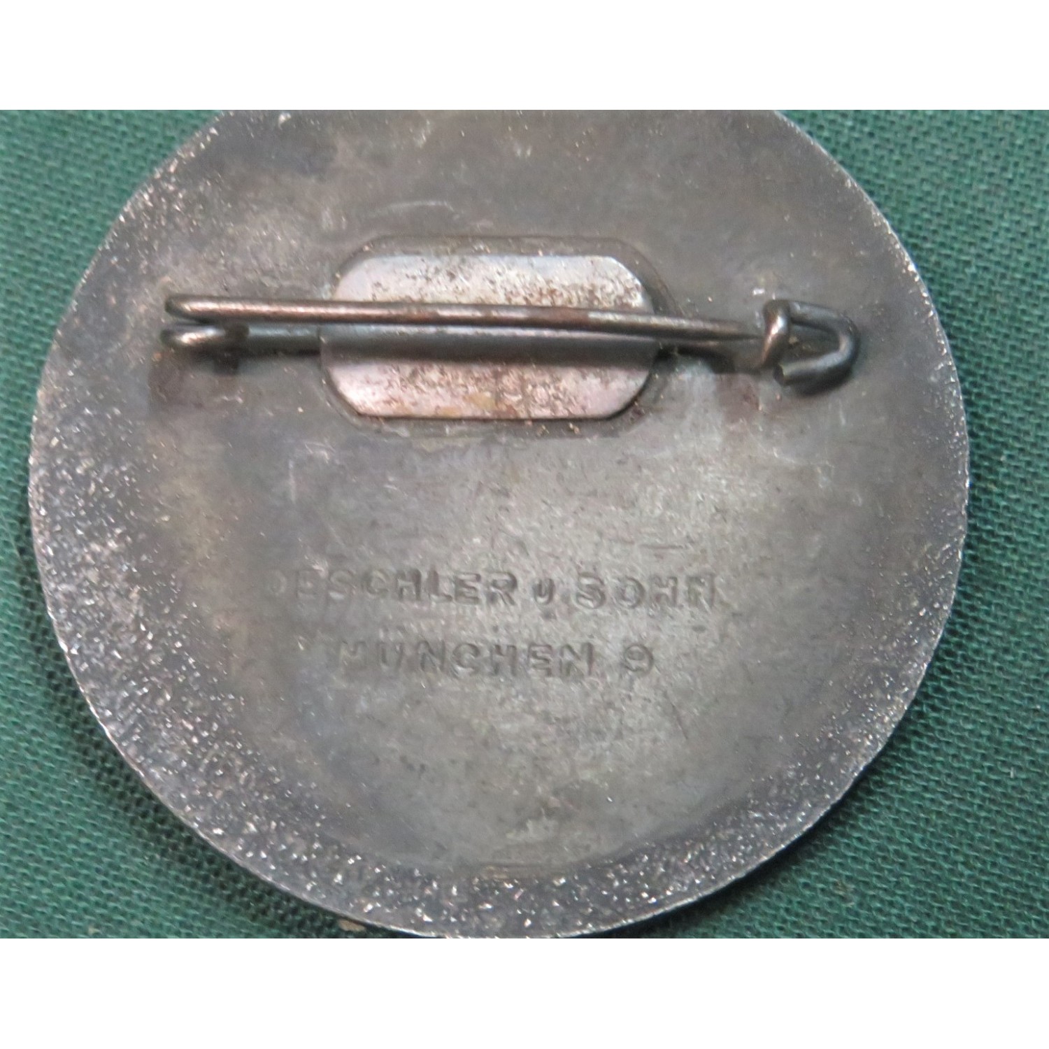 German Tinnie/Day badge. Hitler Youth,Italienfahrt Hitler Jugend ...