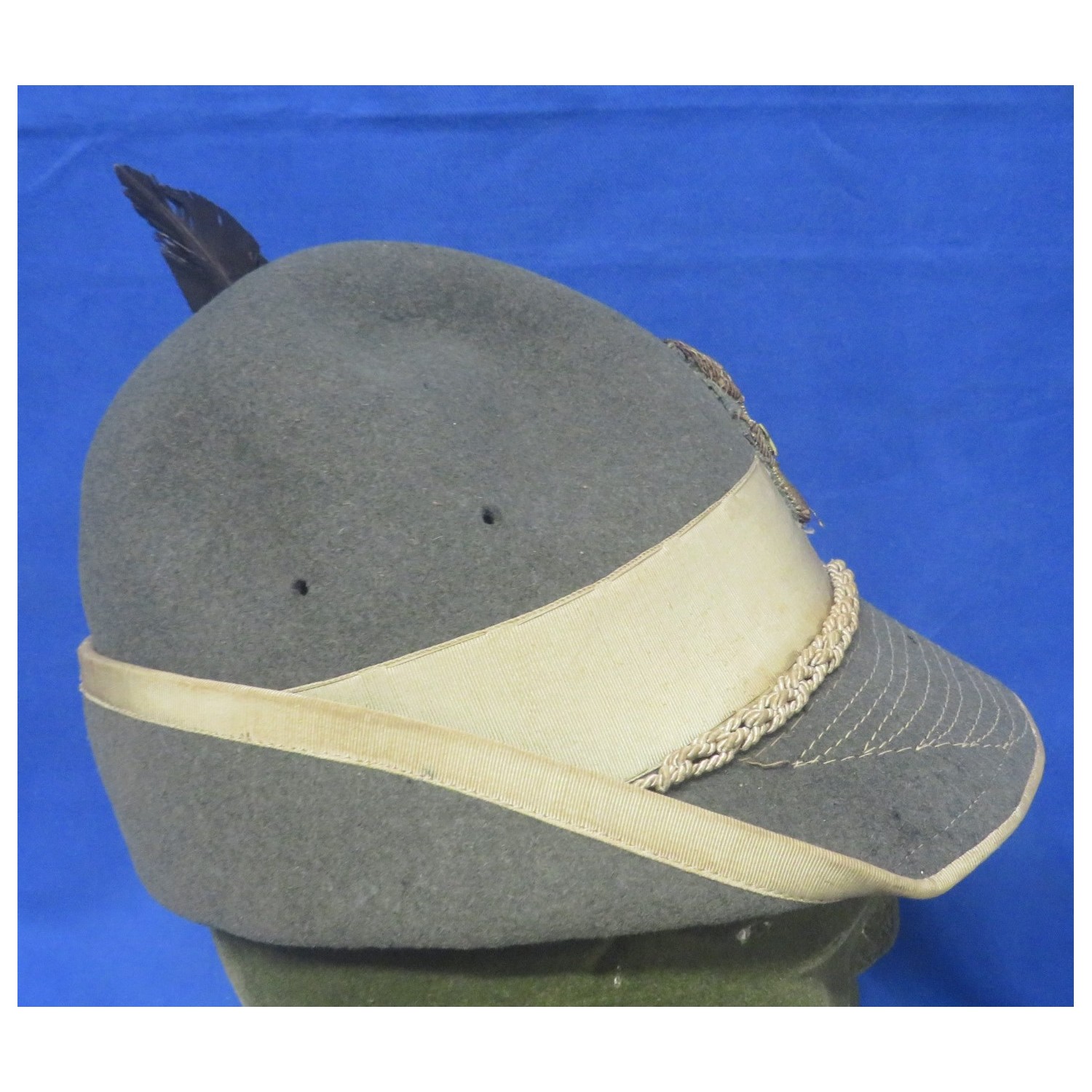 Alpine cap from Lieutenant 11th Infantry Regiment Battalions from ...